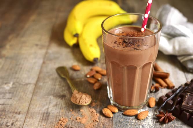 How To Make The Perfect Protein Shake With Your Pantry Ingredients ...